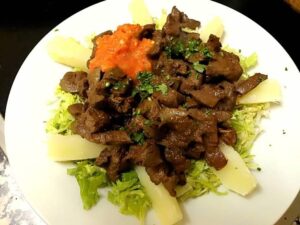 Receta paso paso del Hígado frito con yuca | Receta original 2022